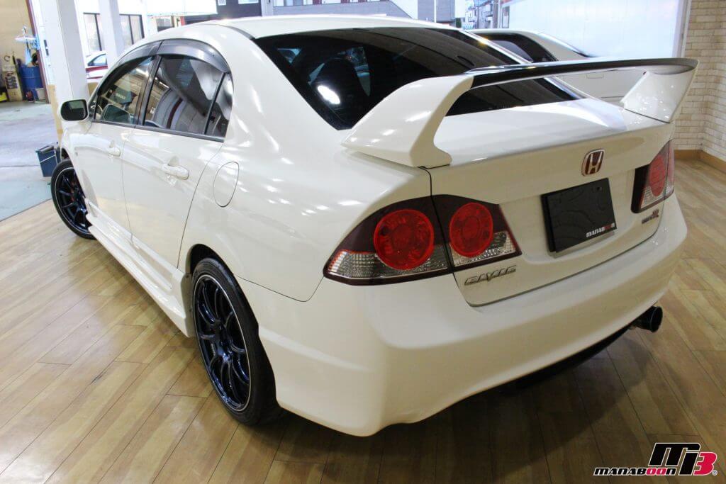 シビックタイプR（FD2）入庫！ingsエアロにBLITZ車高調が入ったライトチューン仕様！